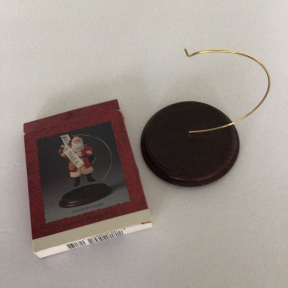 Hallmark | Holiday | Hallmark Ornament Display Stand | Poshmark
